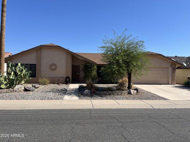 14614 W Ravenswood Dr, Sun City West, AZ 85375