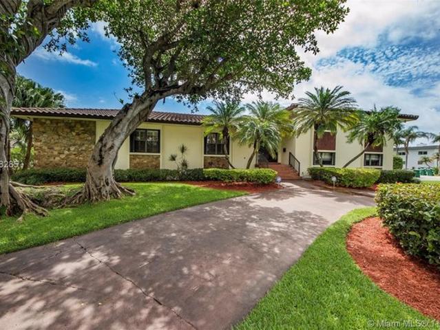 14615 SW 77th Ct, Palmetto Bay, FL 33158