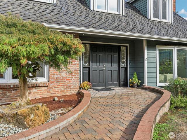 14616 st Place NE