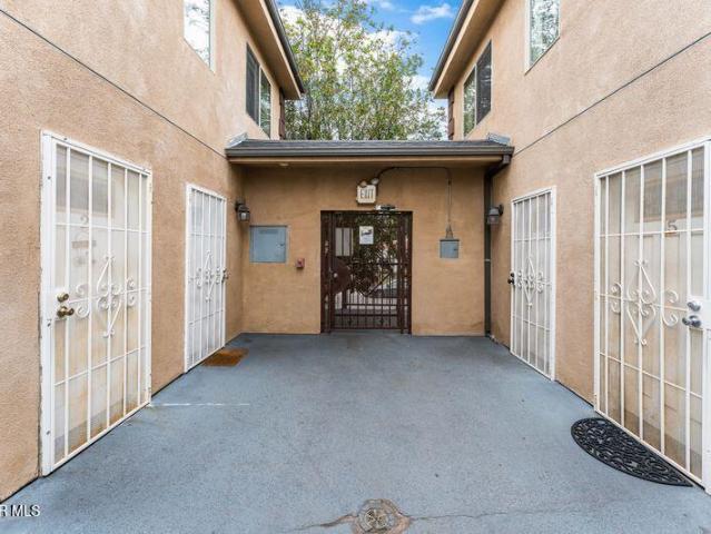 14618 Gilmore St, Unit 16, Van Nuys, CA 91411 | MLS #26002 | Compass