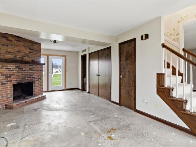 1461 N Manor Drive