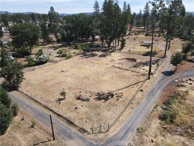 1461 Carroll Ln, Paradise, CA 95969