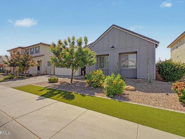 1461 E San Carlos Way, Gilbert, AZ 85298