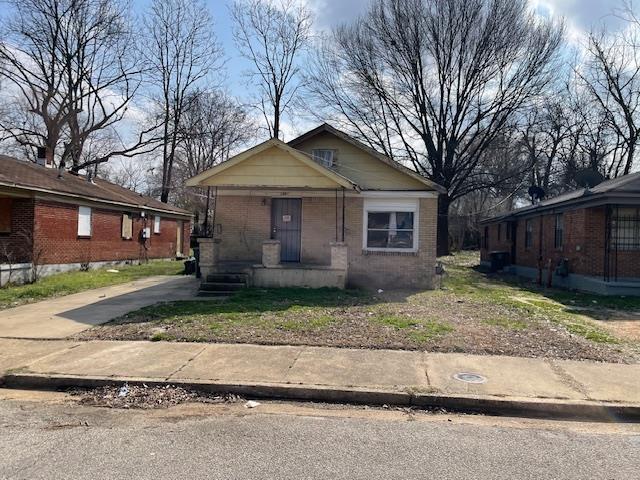 1461 e waldorf ave