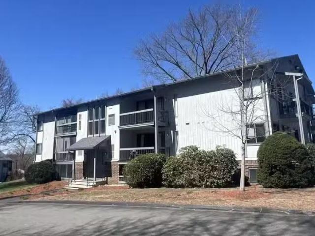 1461 Pawtucket Blvd, B 10, Lowell, MA 01854