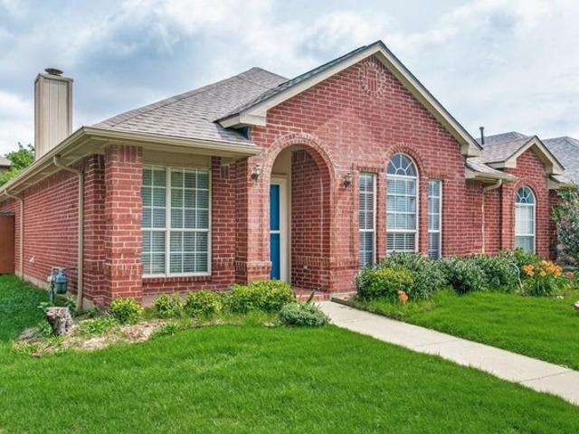 1461 Saint Gallen Ln, Lewisville, TX 75067
