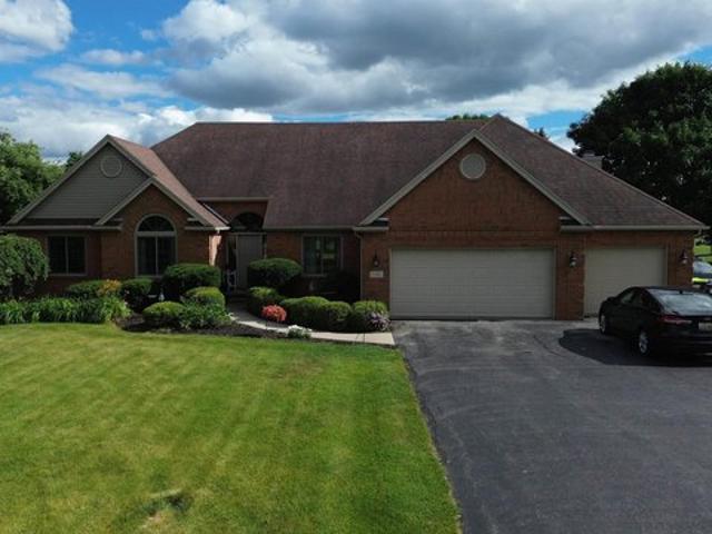 1461 W Smith Rd, Temperance, MI 48182