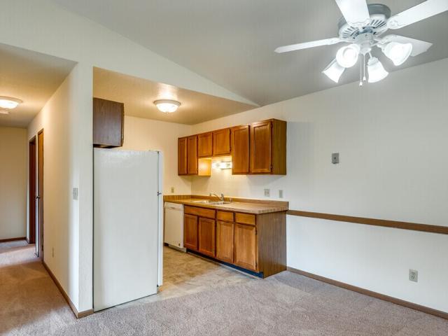 1461 1541 South 98th Street 2 Bedroom Apartment for Rent at 1461 S 98th St, West Allis, WI 53214