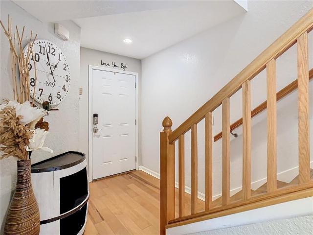 14623 Par Club Cir, Unit 14623, Tampa, FL 33618 | MLS #TB8460 | Compass