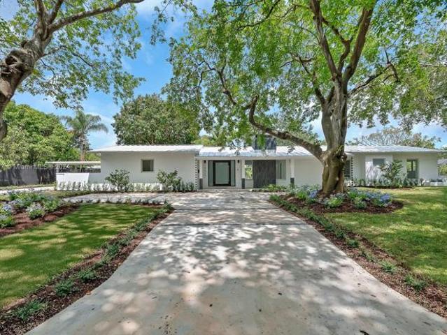 14625 SW 83rd Pl, Palmetto Bay, FL 33158