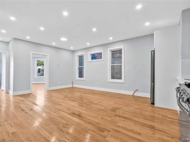 1462 New York Ave