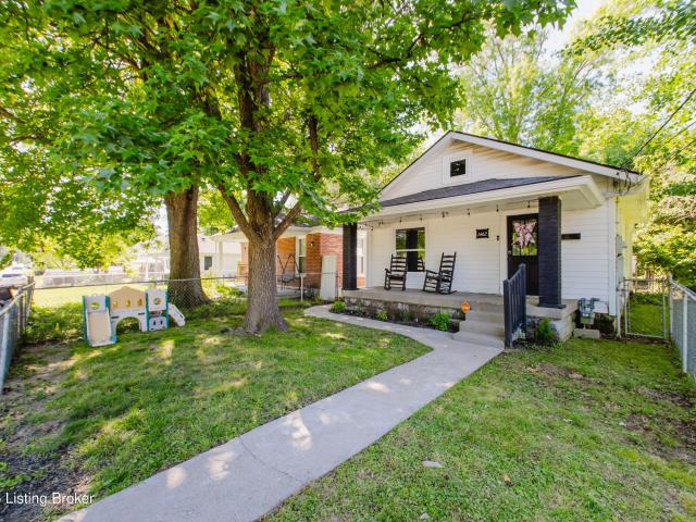 1462 Oakwood Ave