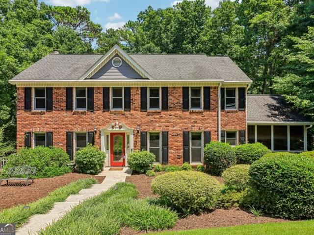 1462 Brookcliff Dr, Marietta, GA 30062