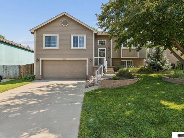 14631 Kansas Ave, Omaha, NE 68116