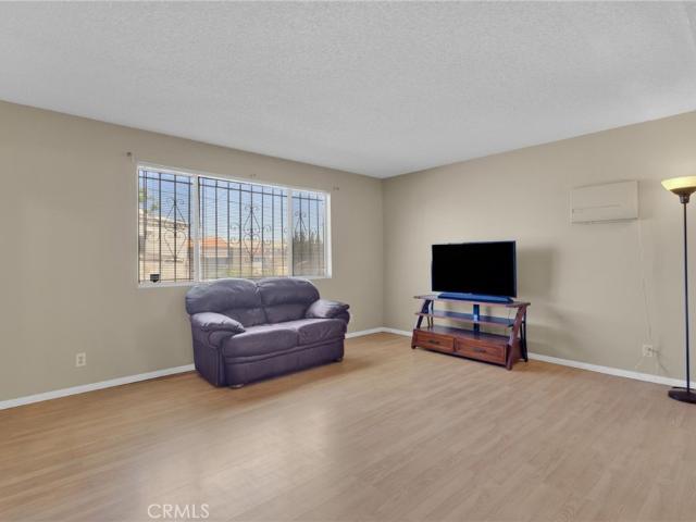 14637 Sequoia