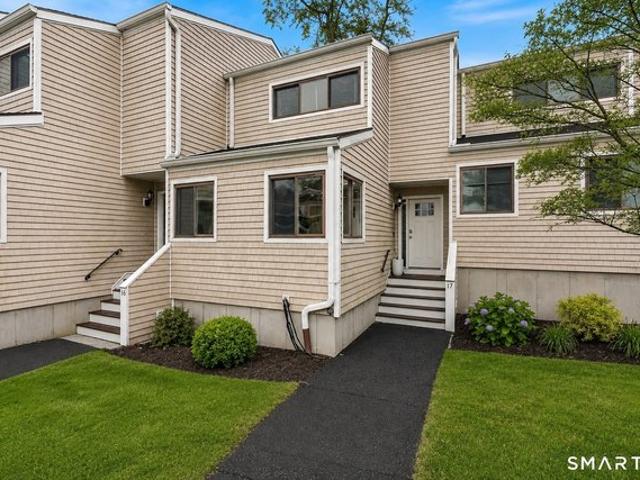 1463 Black Rock Tpke Apt 17, Fairfield, CT 06825