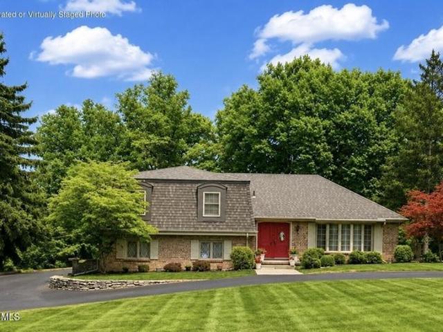 1463 Creekwood Ln, Toledo, OH 43614