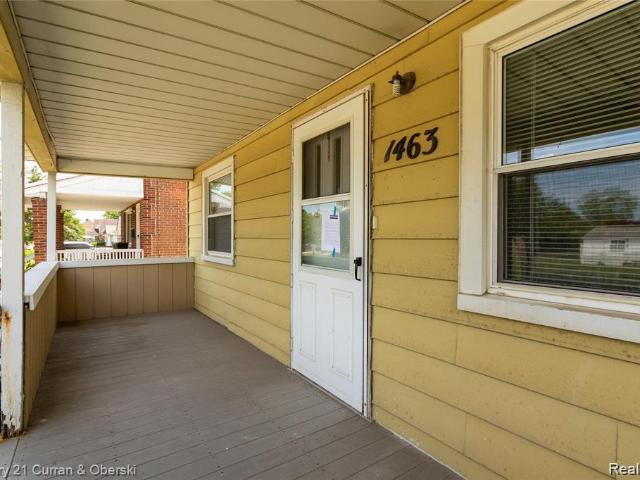 1463 Reo Avenue