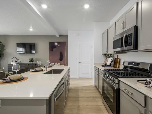 1463 W Bright Eyes Ln Unit 1504, Saratoga Springs, UT 84045