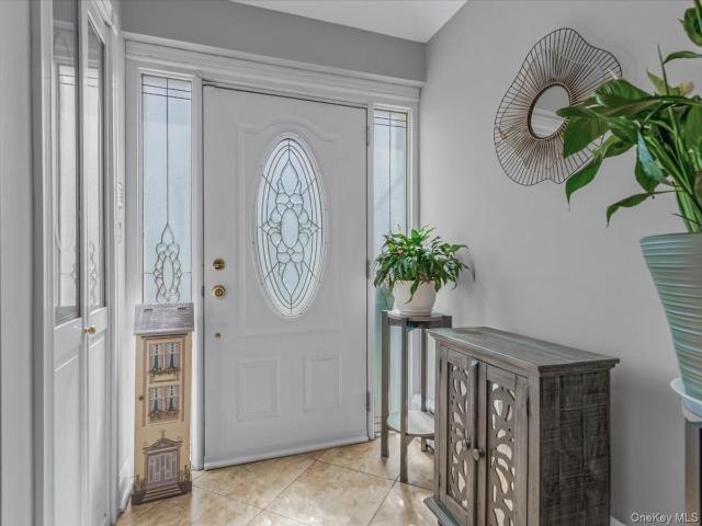 146 0 th Avenue | Compass