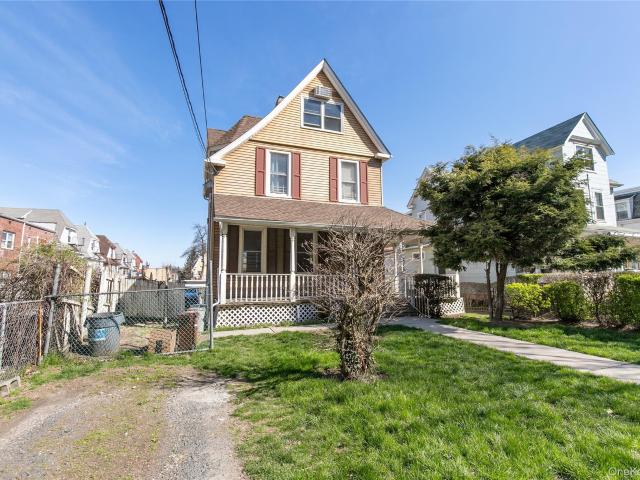 146 1 th Avenue