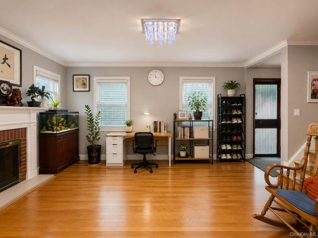 146 2 nd Avenue