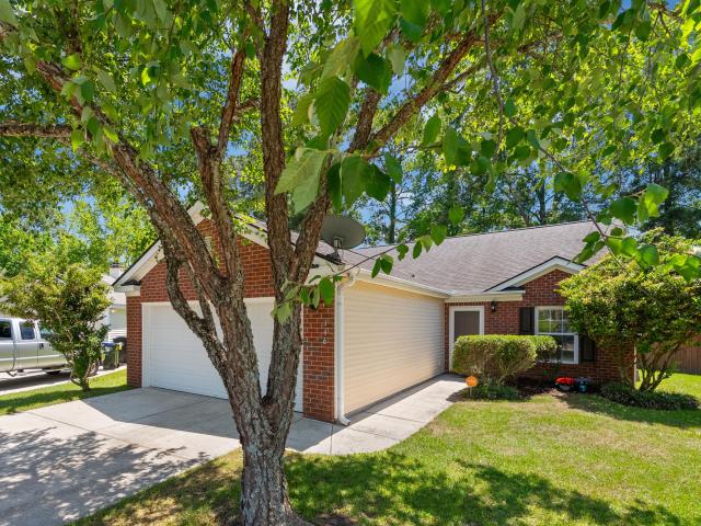 146 2 Pond Loop