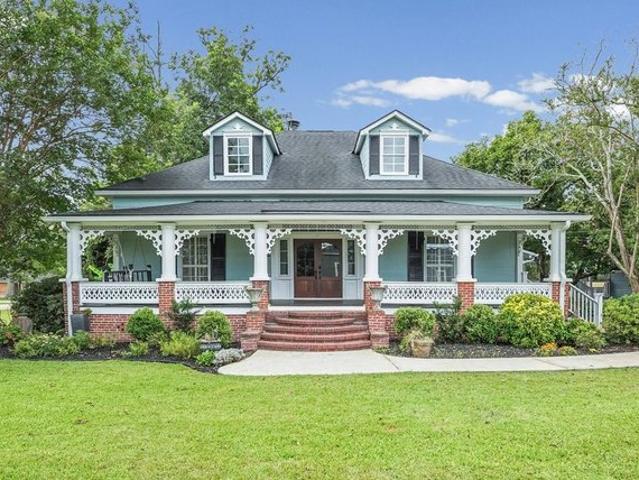 146 5th St, Leesburg, GA 31763