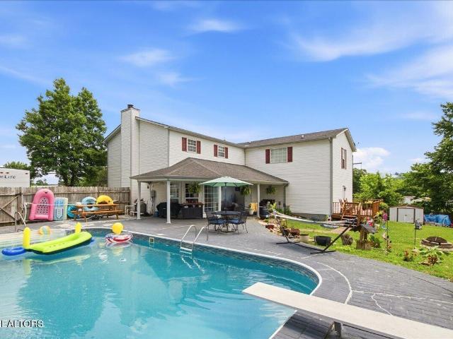 146 Crescent Lane