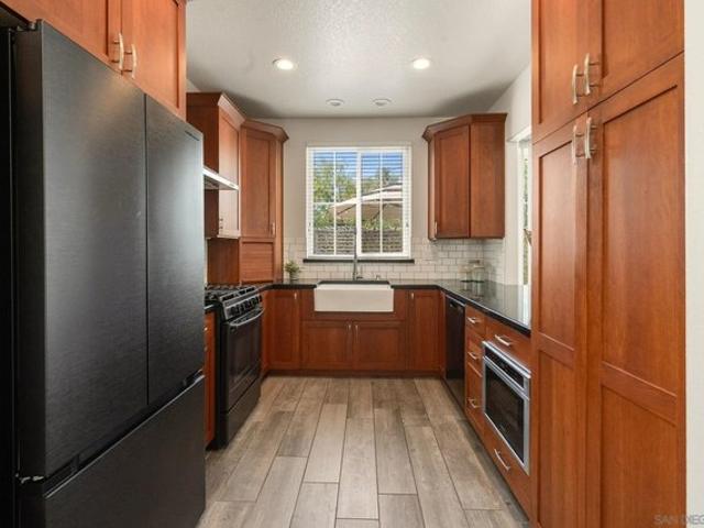 146 Adelia Way, Oceanside, CA 92057