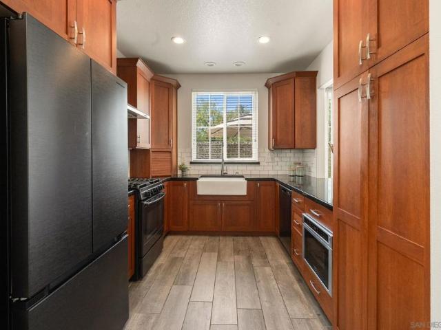 146 Adelia