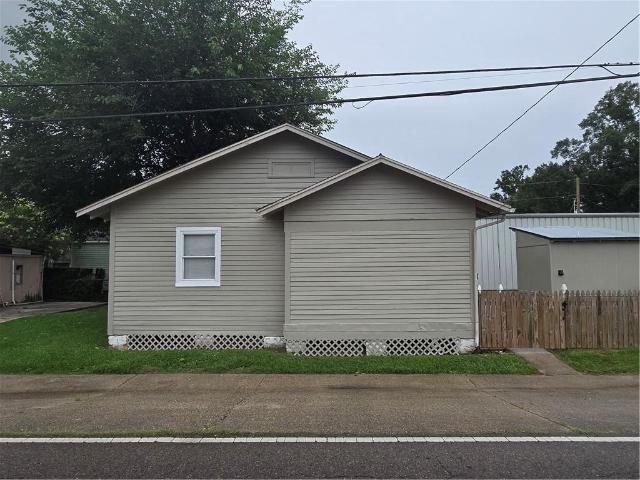 146 Apple Street