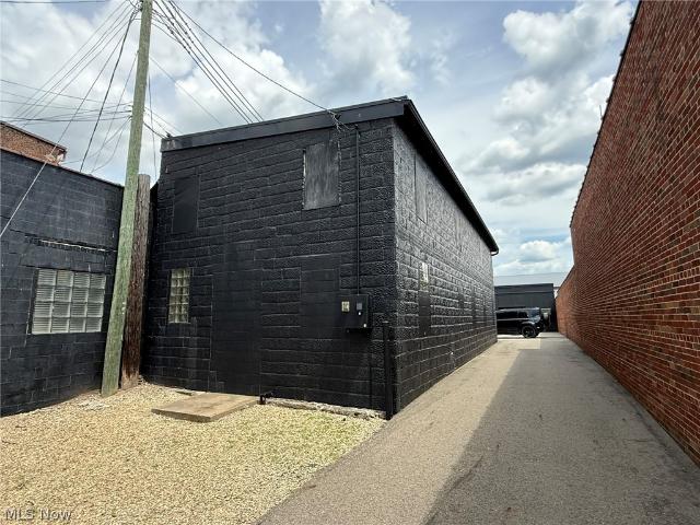 146 Ashwood Lane NW REAR