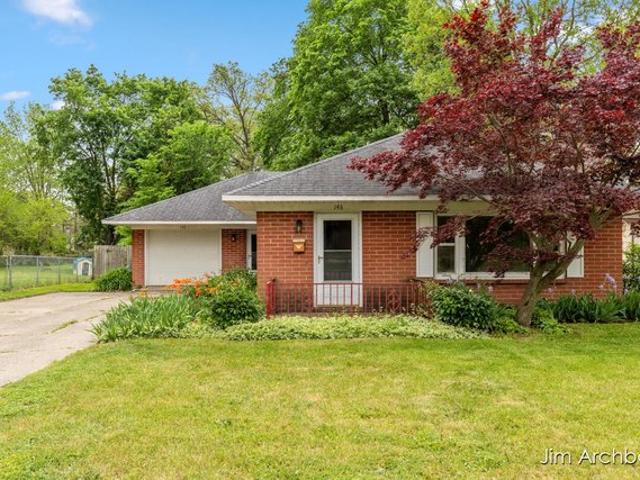 146 Bellevue St SE, Grand Rapids, MI 49548