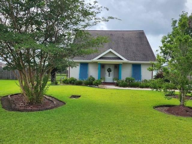 146 Biloxi Ct, Thibodaux, LA 70301