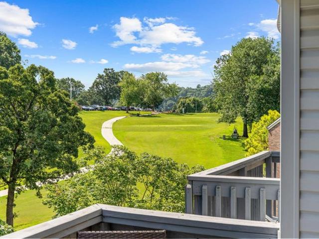 146 Bunker Ridge Dr Apt 10, Branson, MO 65616