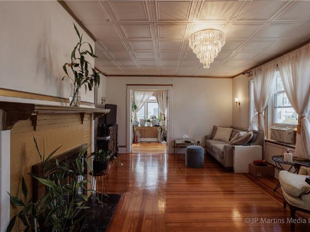 146 Garden Street