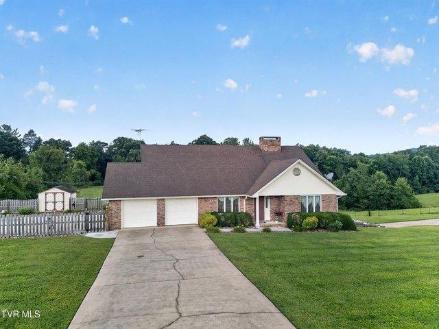 146 Deseree Broyles Rd, Chuckey, TN 37641