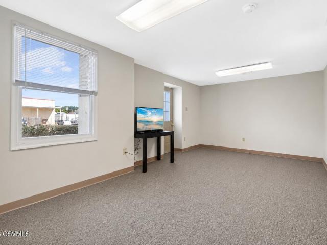 146 E 9TH Street