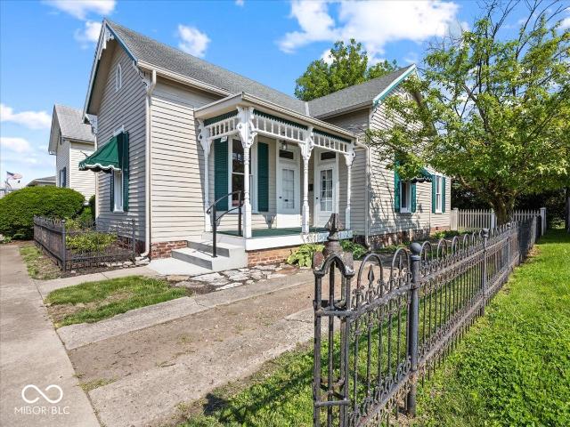 146 E Broadway Street