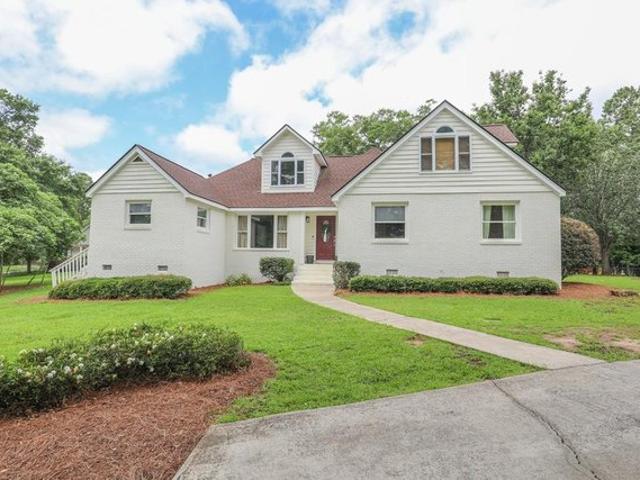 146 E Lakeview Dr NE, Milledgeville, GA 31061