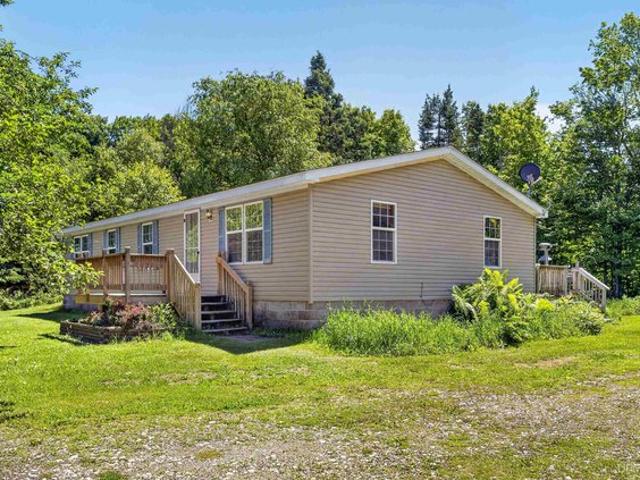 146 E State Highway M94, Skandia, MI 49885
