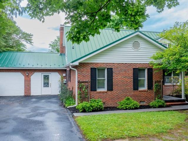 146 El Bowers Rd, Elizabethton, TN 37643