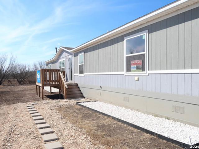 146 Frio Estates Dr