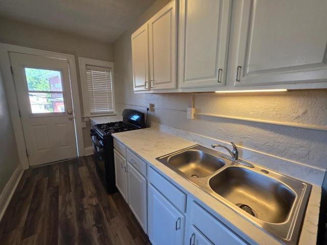 146 King Dr 1 Bedroom Apartment for Rent at 146 King Dr, Akron, OH 44302 Downtown Akron