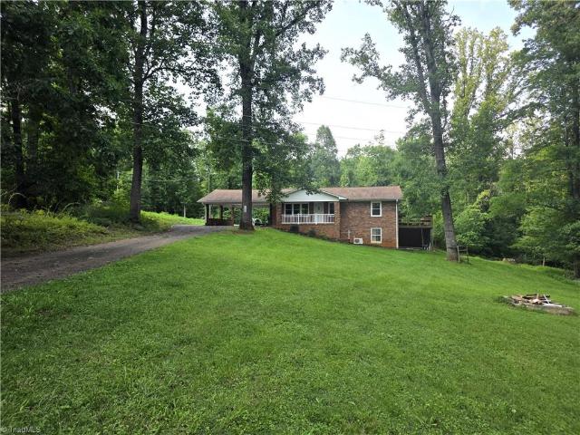 146 King Park Circle
