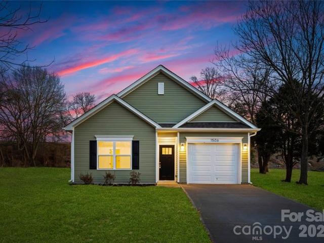 146 Hansard Dr, Charlotte, NC 28214