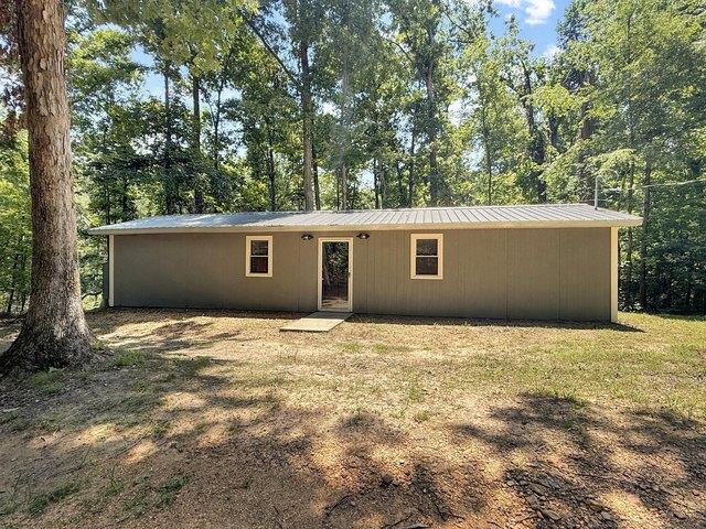 146 Hesley Dr, New Concord, KY 42076