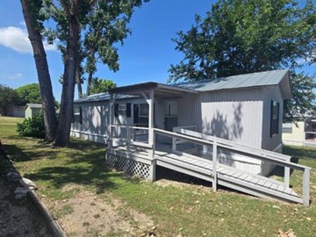 146 Hideaway Cir, Ingram, TX 78025