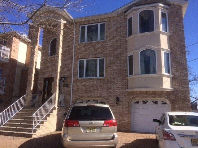 146 Ivy St, Kearny, NJ 07032